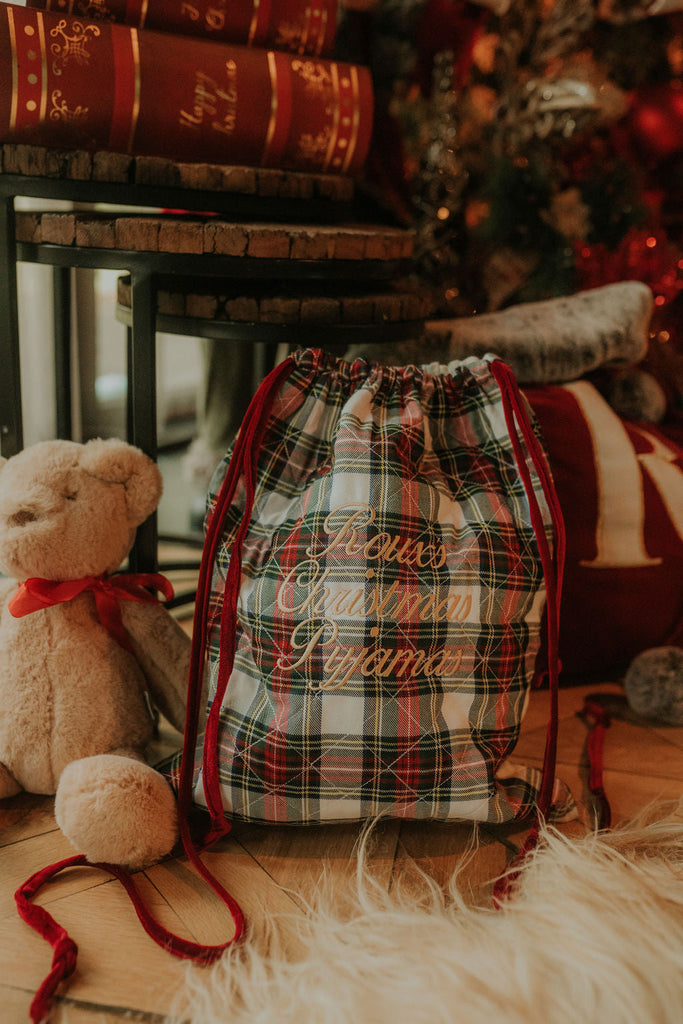Clark and Beau - Luxury, Personalised Childrens Clothing & Nightwear ...